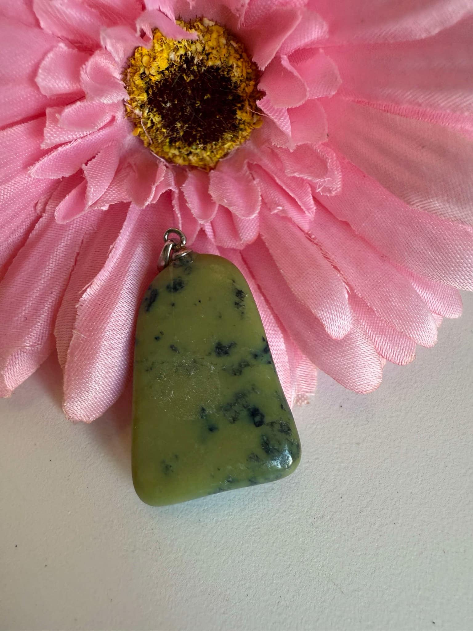 Jade (groene) uit Peru hanger - Magic angels